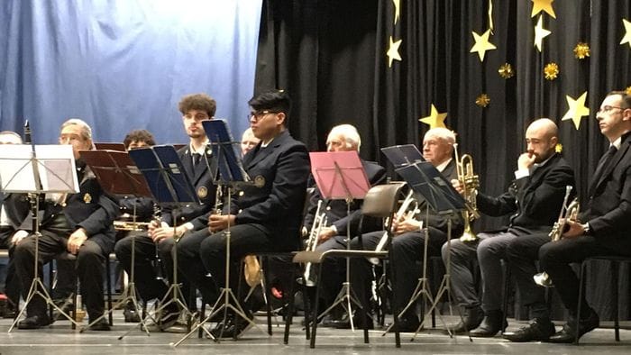 A Melegnano concerto di Natale per Matteo, il 17enne travolto dal treno ...