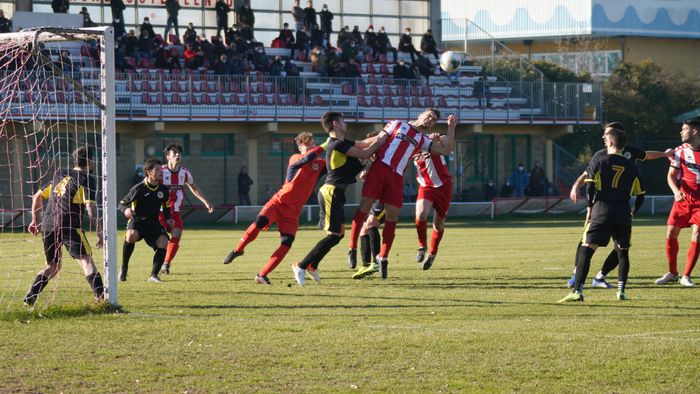 Calcio, in Promozione derby Club Milanese-Settalese e Senna Gloria ...