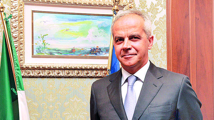 L’ex prefetto di Lodi Matteo Piantedosi in corsa per la poltrona da ...