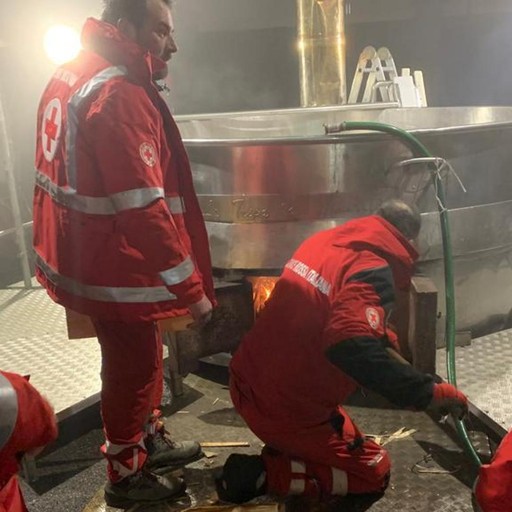 LODI È arrivato dal Piemonte il pentolone da tre tonnellate per ...