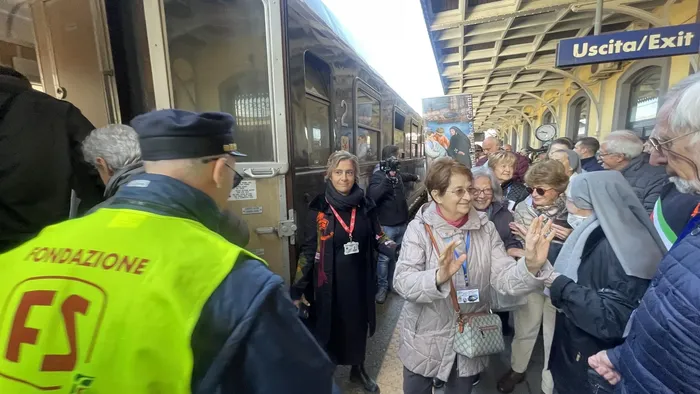 CODOGNO In stazione arriva il treno per San Pio X - Cronaca