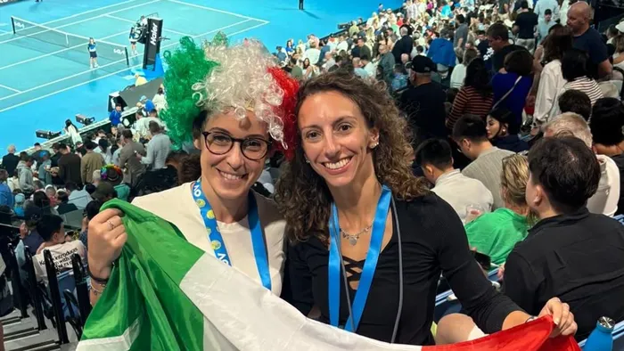 TENNIS Annalisa Foglio a Melbourne per tifare Sinner VIDEO - Sport