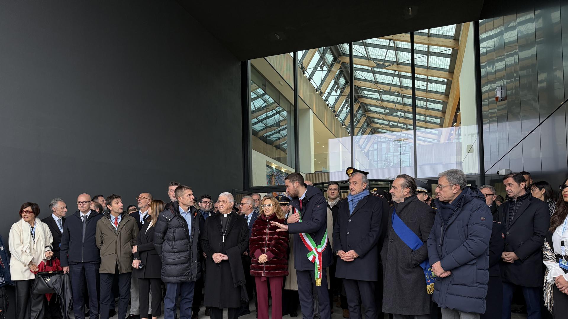 Taglio del nastro allo Zucchetti Village a Lodi: un «germoglio verso il ...