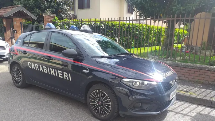 Lodi Vecchio: litiga con la moglie in un bar e poi se la prende con i carabinieri, arrestato