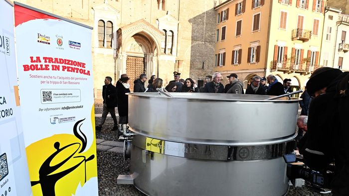 Adesso Lodi ha il suo nuovo pentolone per la trippa: «Patrimonio per ...