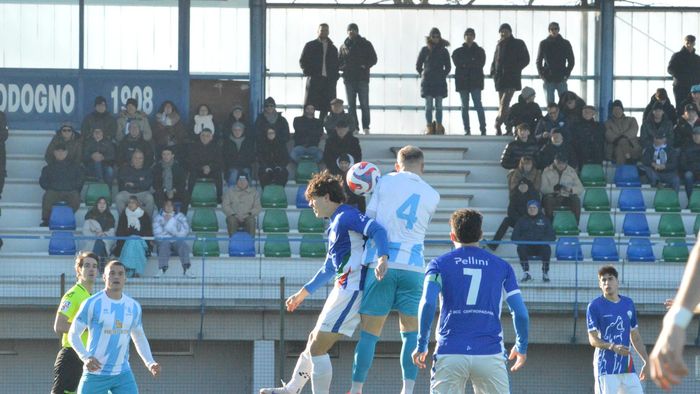 CALCIO Una Tritium corsara batte e agguanta il Codogno in testa ...