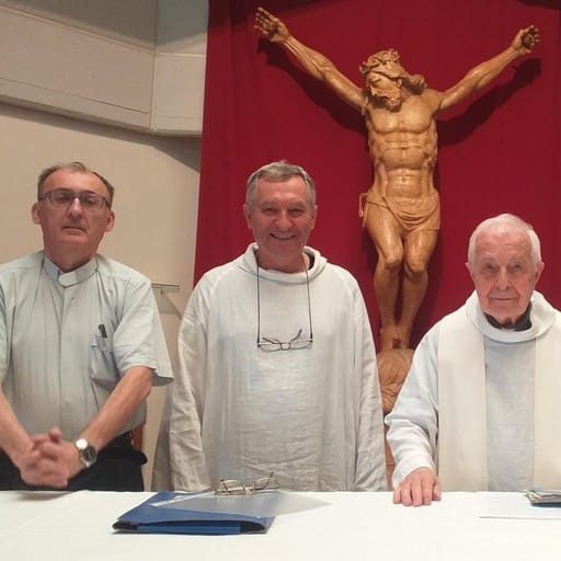 La comunità di Riozzo in festa per i 90 anni del primo parroco ...