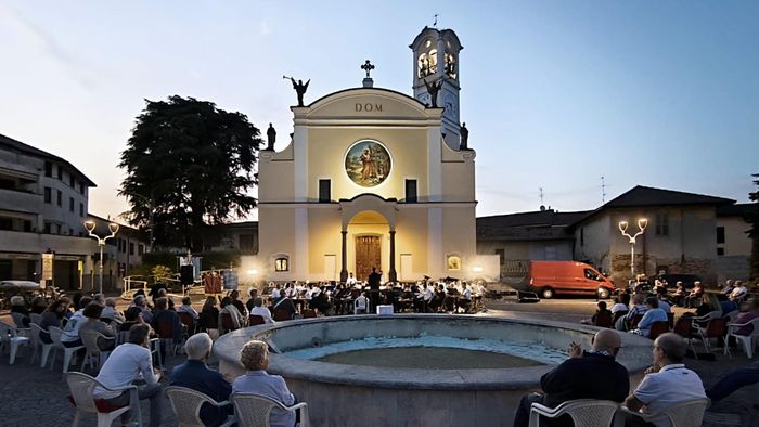 Benemerenza civica a Zelo Buon Persico per il dottor Giuseppe Minestra ...