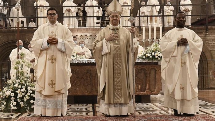 La Chiesa di Lodi in festa per due nuovi sacerdoti - Cronaca