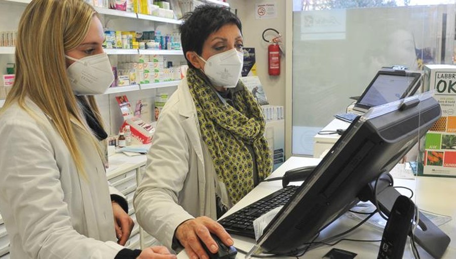 OVER 80 Vaccinazioni: portale e farmacie superano la prova del “click ...