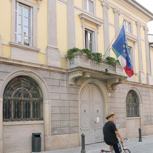 CODOGNO Sconfitta al Tar per il dipendente “no mask” del Comune - Cronaca