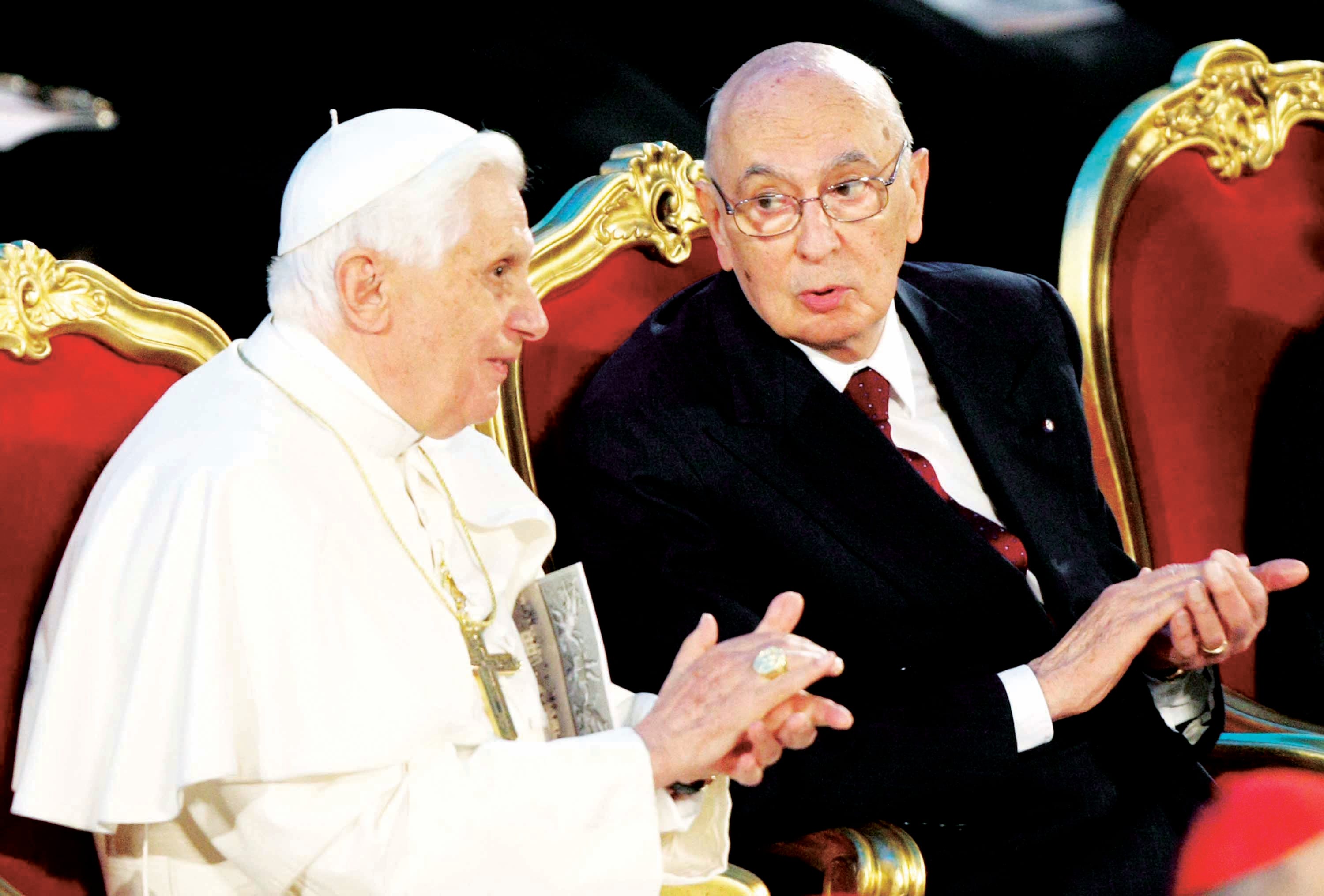 È morto Benedetto XVI: il Papa emerito aveva 95 anni. Giovedì a Roma i ...