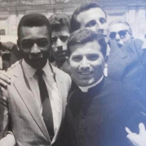 Il Lodigiano e O Rei: il giorno in cui don Angelo Carioni si fece un ...