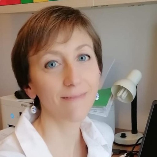 Chiara Guerrini lascia il lavoro all’ospedale per diventare medico di ...