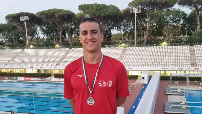 NUOTO La “staffetta” fra i fratelli Borrelli - Sport